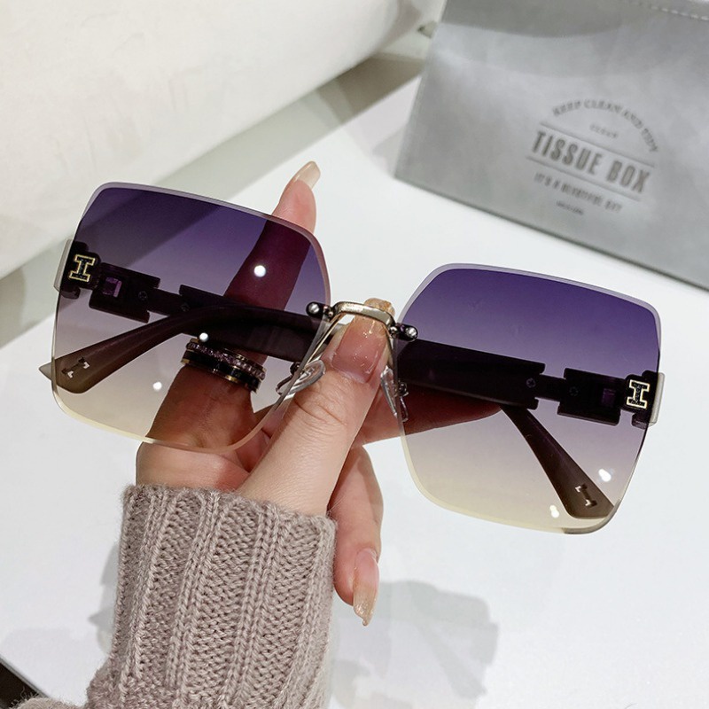 Women's Fashion Rimless Sunglasses, Gradient Beach Shades with UV400 ...