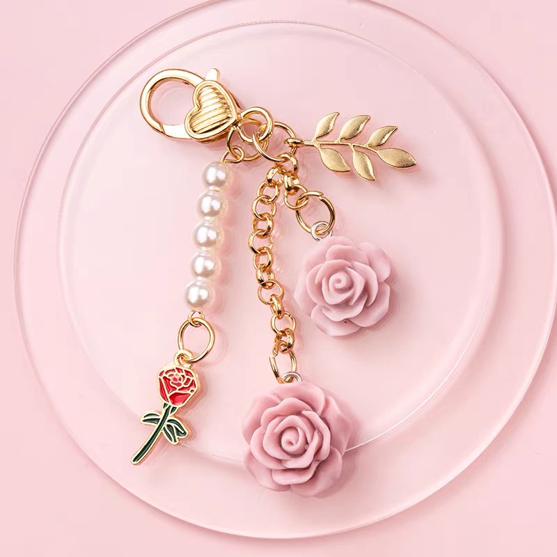 Vintage Camellia Rose Keychain Exquisite Golden Love Keyring Pearl Leaf ...
