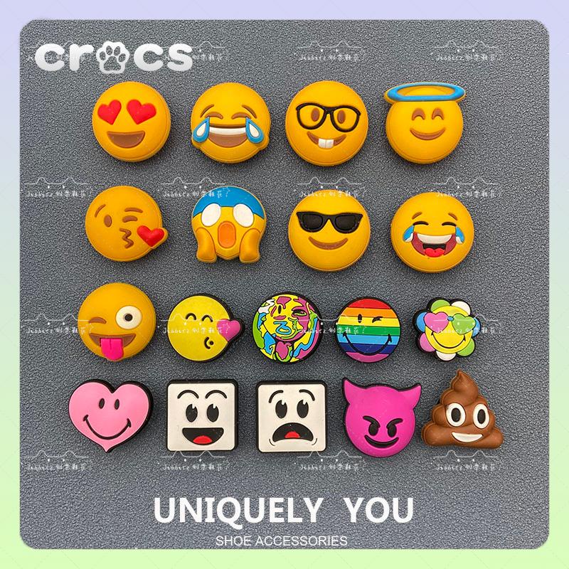 jibbitz for crocs set Smiley Face Expression crocs charms Shoe ...