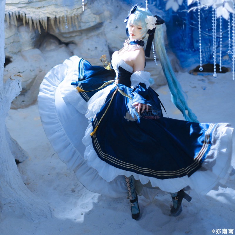 CosplayFM Vocaloid Hatsune Miku cos Hatsune Miku full moon 39culture ...