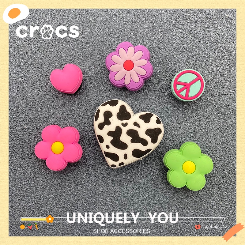 Crocs jibbitz Love Cartoon Crocs Shoe Buckle Fashionable Korean Shoe ...