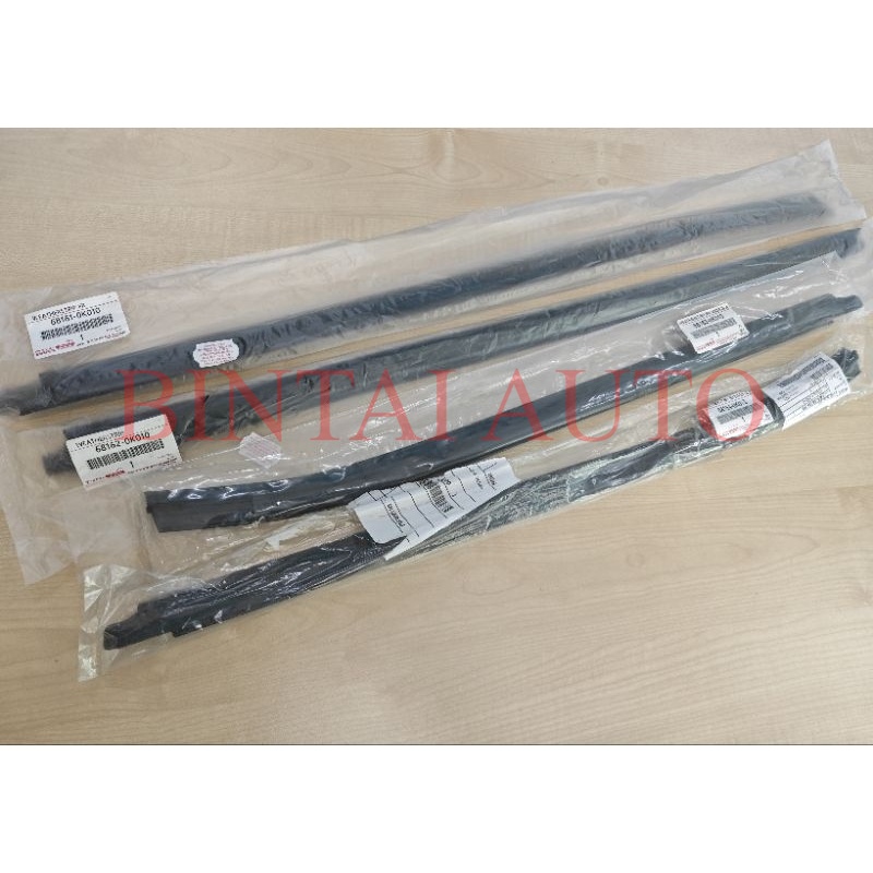 TOYOTA KUN25, KUN26 HILUX VIGO WEATHERSTRIP WINDOW MOULDING TRIM SEAL ...