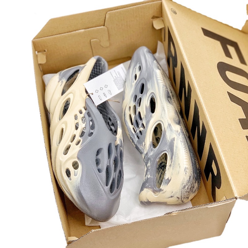 High Quality Kanye Slides Soft Slippers Sandals for Men Soft Women Flip ...