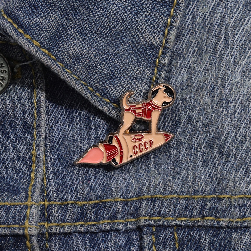 Astronaut Laika Space Dog CCCP Enamel Pin Metal Brooches Lapel Badge ...