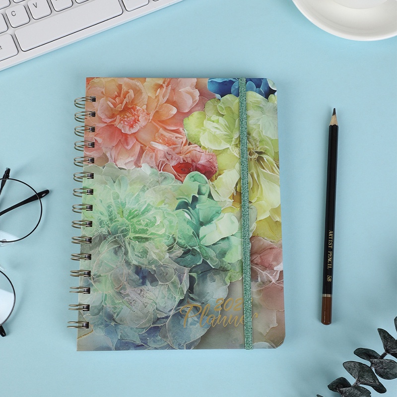 2024-2025 Monthly Planner: with Holidays and Inspirational Quotes (Two ...