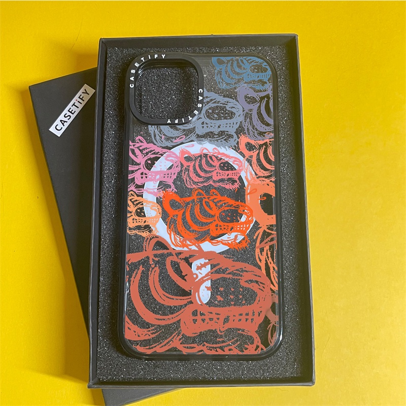 CASETiFY X Multi Sketch Tiger Magnetic suction Black Edge Clear ...