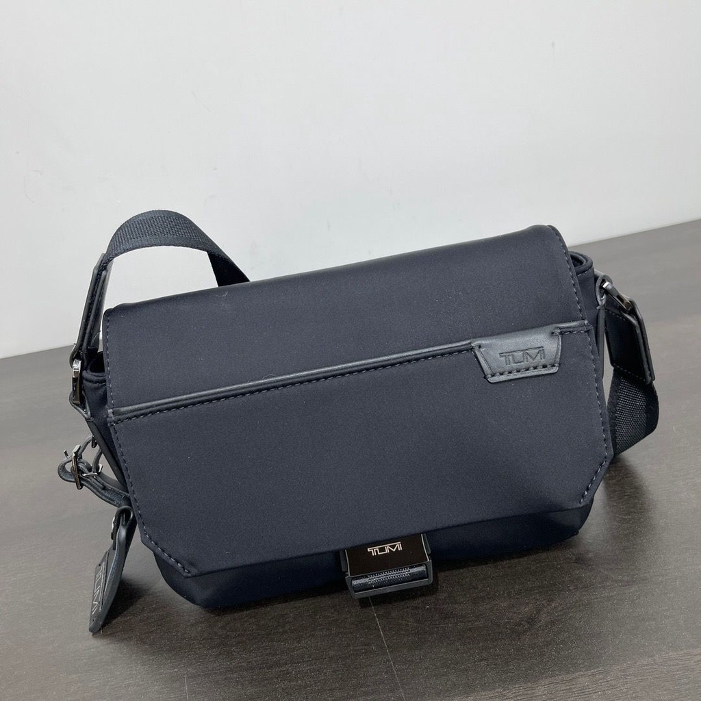 Tumi TUMI HARRISON Series Men's Crossbody Bag06602050D Black | Shopee ...