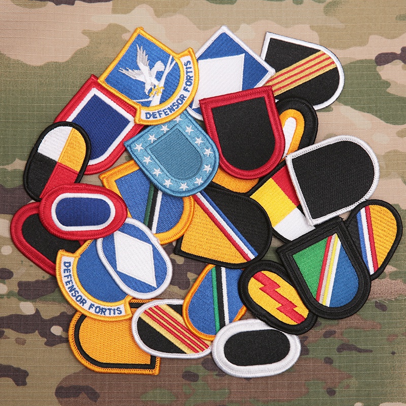 American beret hat emblem, shield shaped badge, parachute badge, pad ...