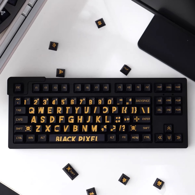 GMK Black Gold Large Character Keycap, Original Height, PBT Material ...