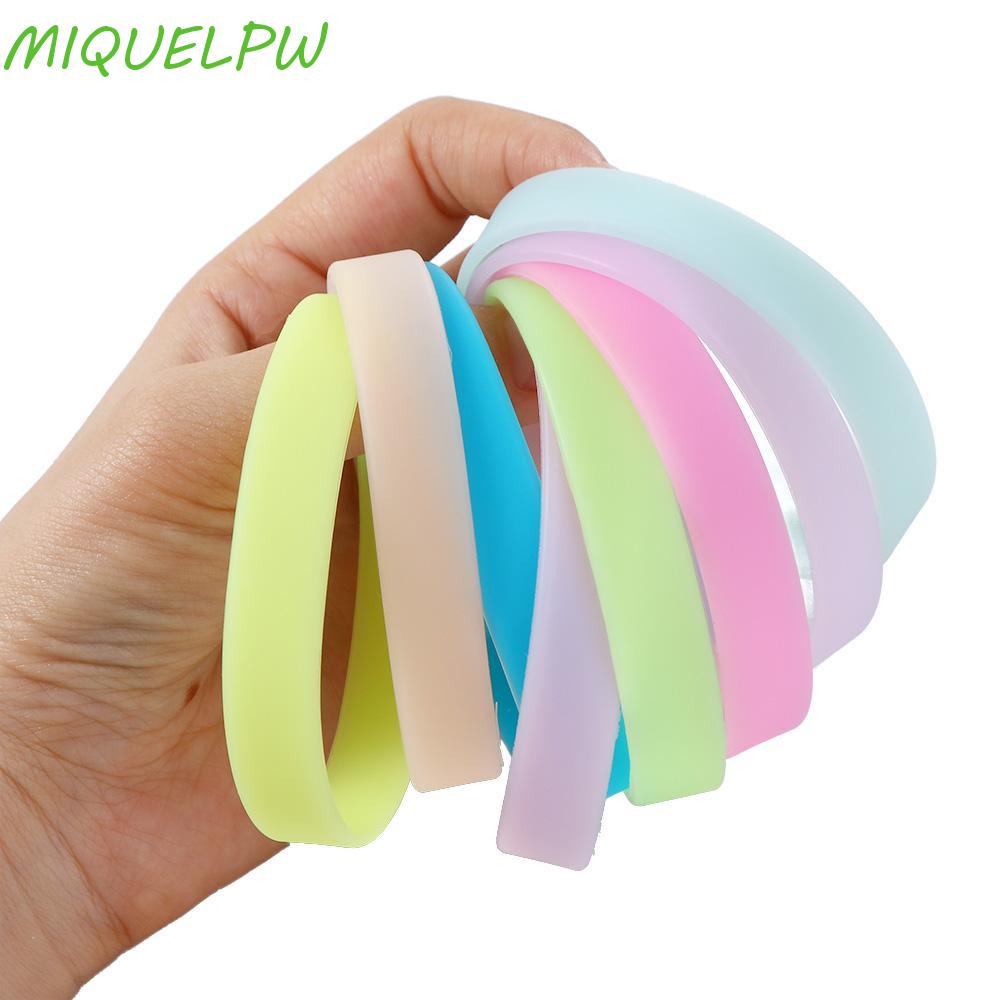 MIQUELPW Luminous Rubber Bracelets Glow In Dark Jewelry Flexible ...
