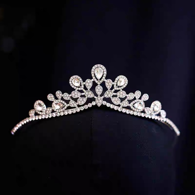 Fashion Bridal Crown Fashion Simple Small Fresh Crown Wedding Headdress ...