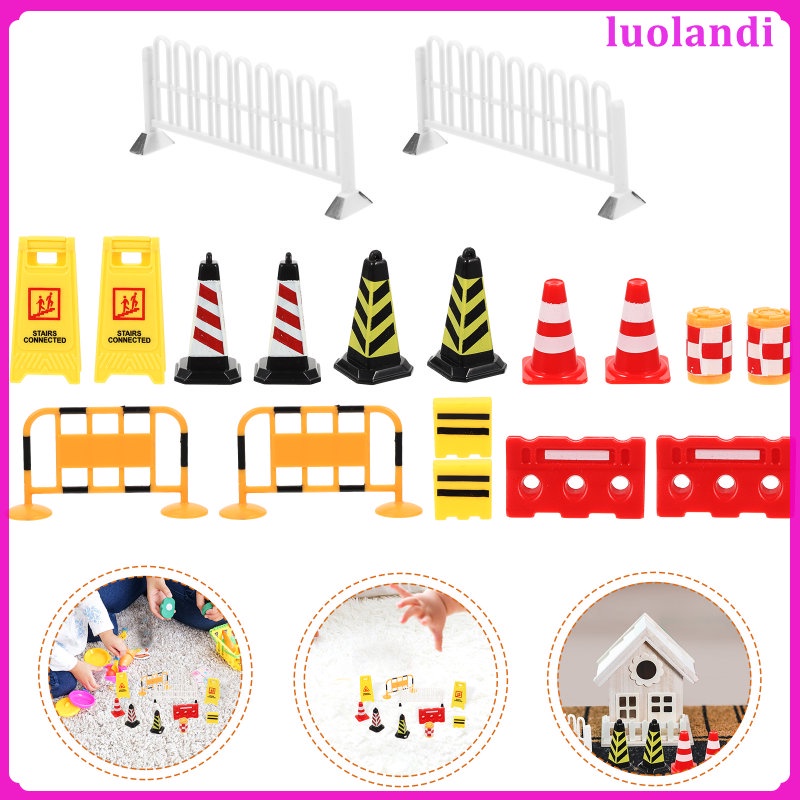 Roadblock Simulation Props 18 Pcs Toy Stop Signs Mini Children's Toys ...