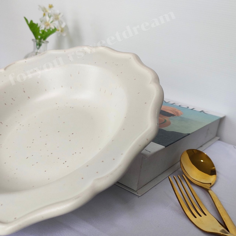 pasta plate Spaghetti 9 Inch Hole Microwavable Can Hold A Lot Of Food ...