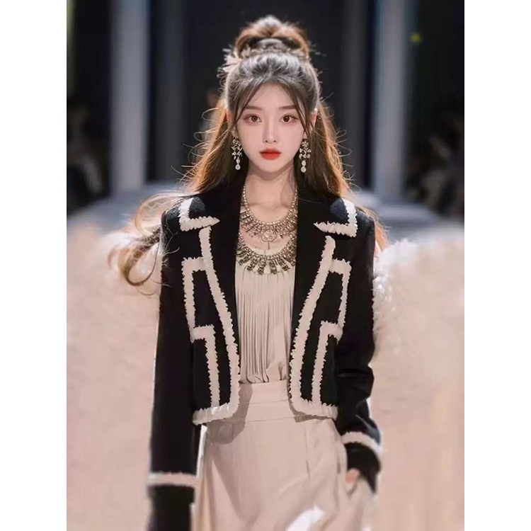 2023 autumn new high-grade simple color lamb wool short style all ...