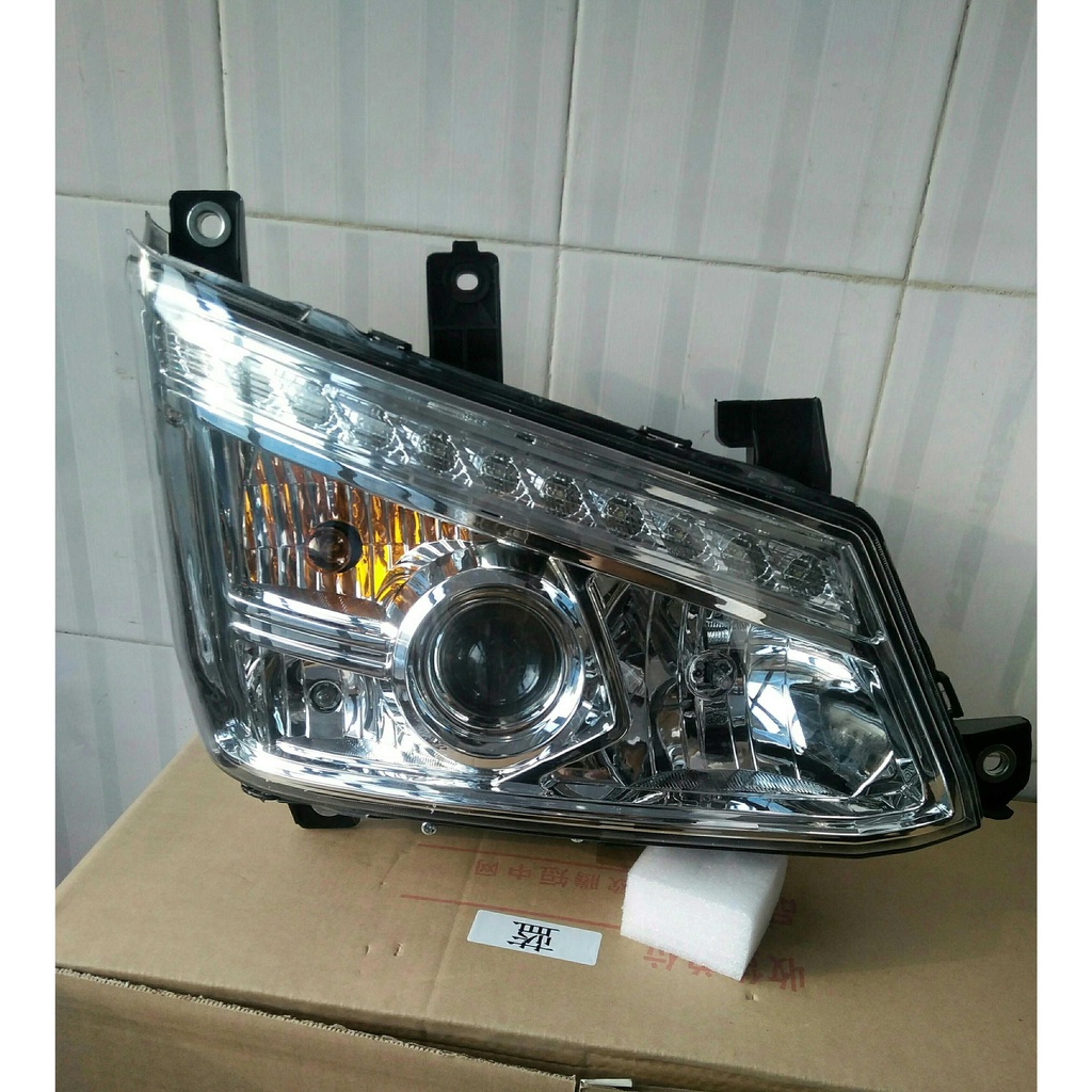 Foton auto parts Omarco M4 S1S5S3 headlight headlight fog lamp assembly ...
