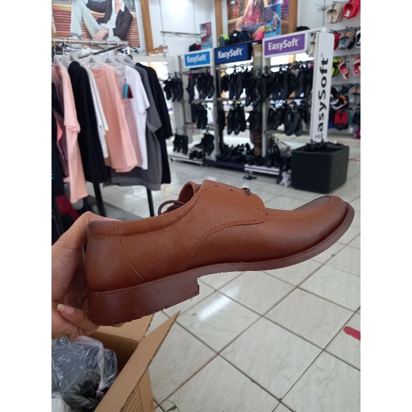 ♞Easy Soft PALERMO Deluxe Formal Shoes by World Balance for Men-BROWN ...