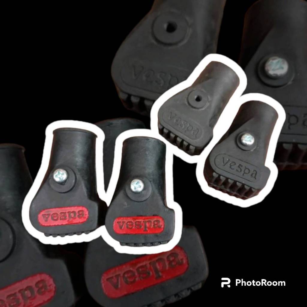 Standard rubber vespa shoes vespa robot model | Shopee Philippines