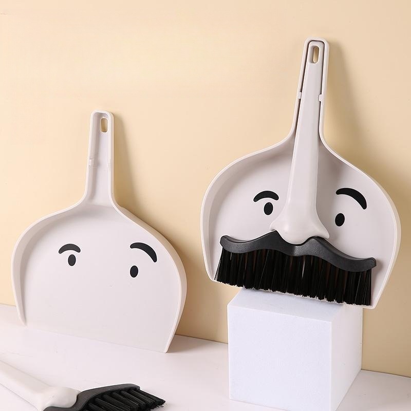 Mr. Beard Mini Broom Dustpan Set / Small Desktop Brush / Bed Dining ...