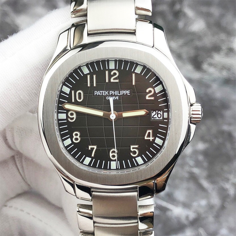 Patek Philippe PP Philippe AQUANAUT Series 5167A Steel Grenade Three-Hand Calendar Automatic ...