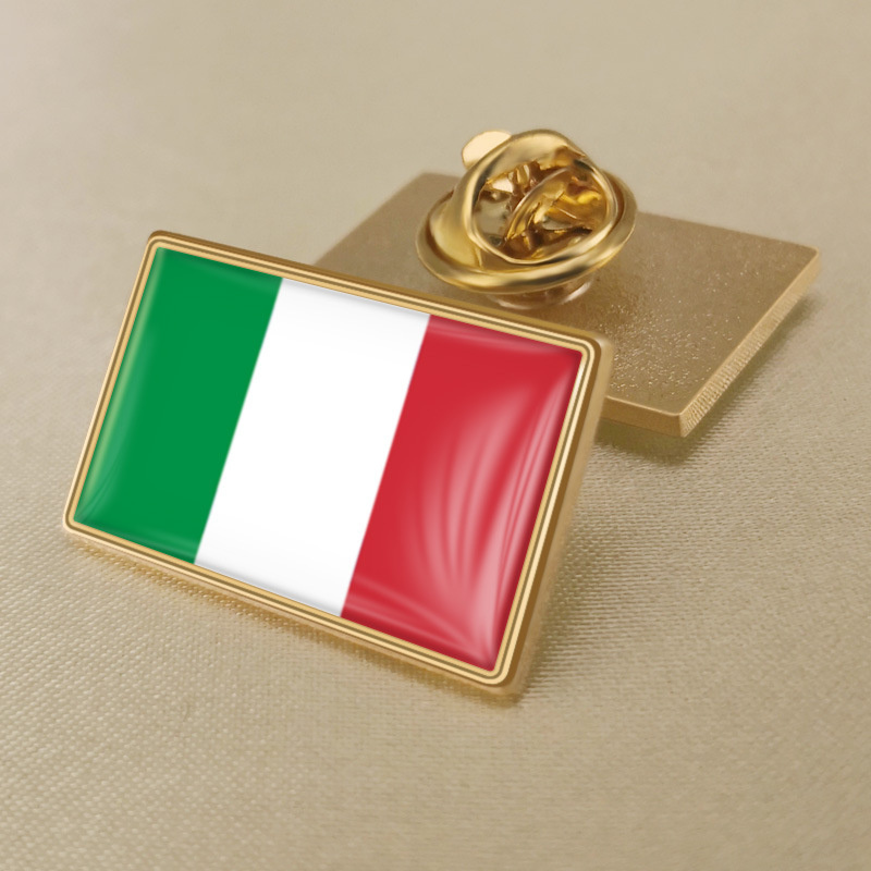 Italy Flag Pin Gum Italian Emblem Flags of the World Pins Countries ...