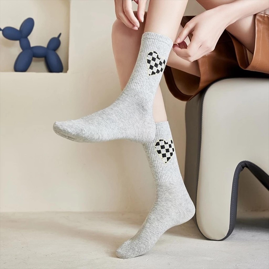 RZ 1.700 - Women's Calf High Love Grid Socks Square Pattern Love Socks Unisex Aesthetic Chess ...