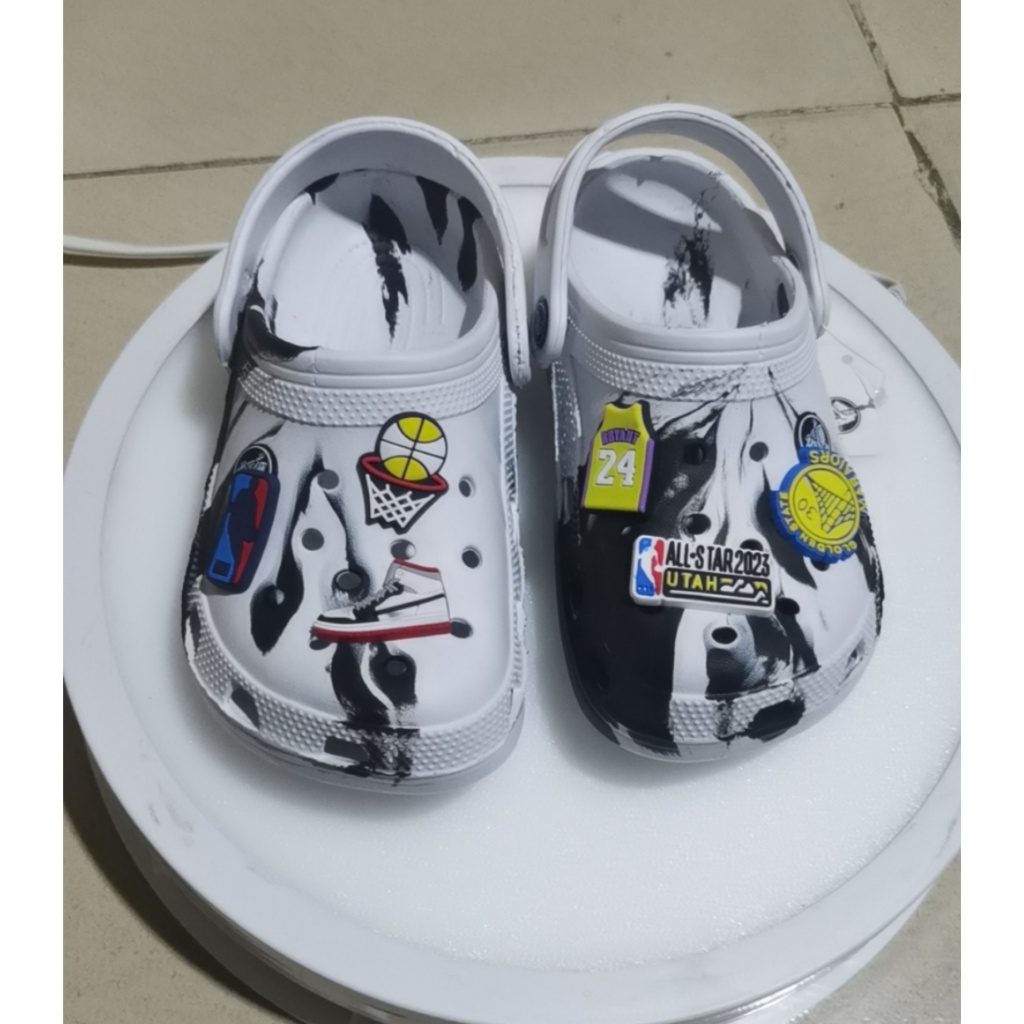 Mga bagong bakya ng Crocs sandals ng mga bata NBAjibbitz18-23 | Shopee ...