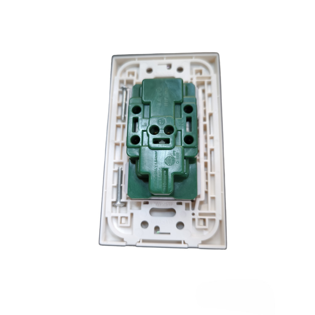 OMNI Duplex Universal Outlet with Ground and Plate Cover 16A 250V - WWP ...