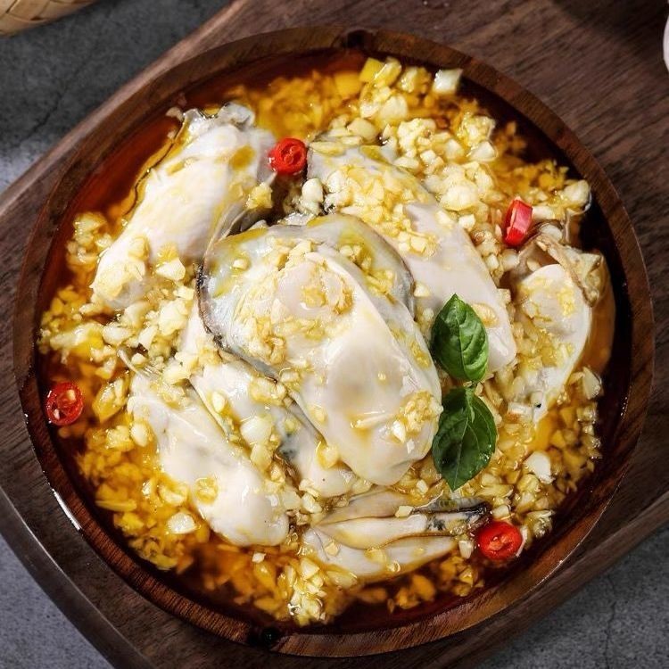 ZEJUN Spicy Garlic Canned Oysters Ready-to-eat Rushan Oysters Cooked Canned 100g | Shopee ...