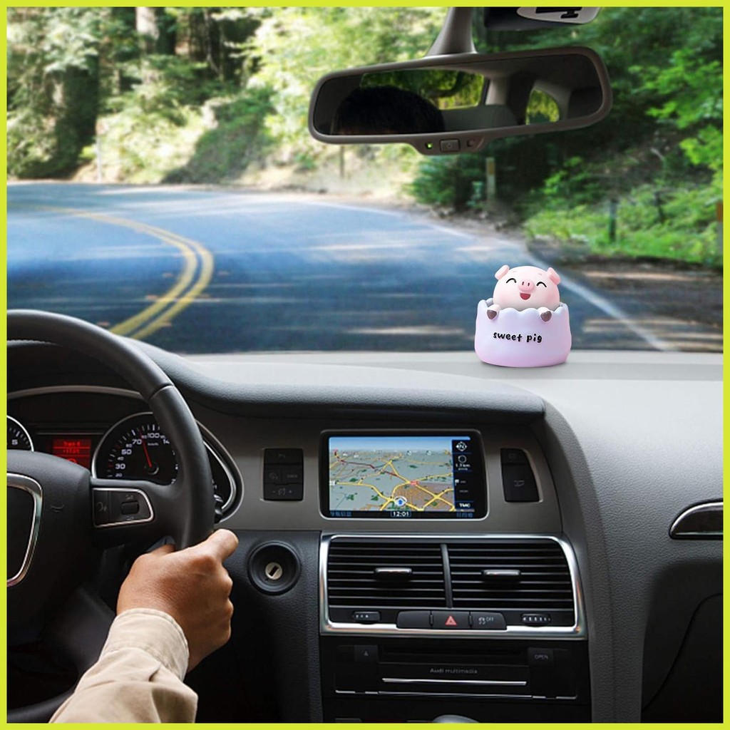 Pig Bobbleheads for Car Dashboard Happy Pig Shaking Head Toy Car Resin ...