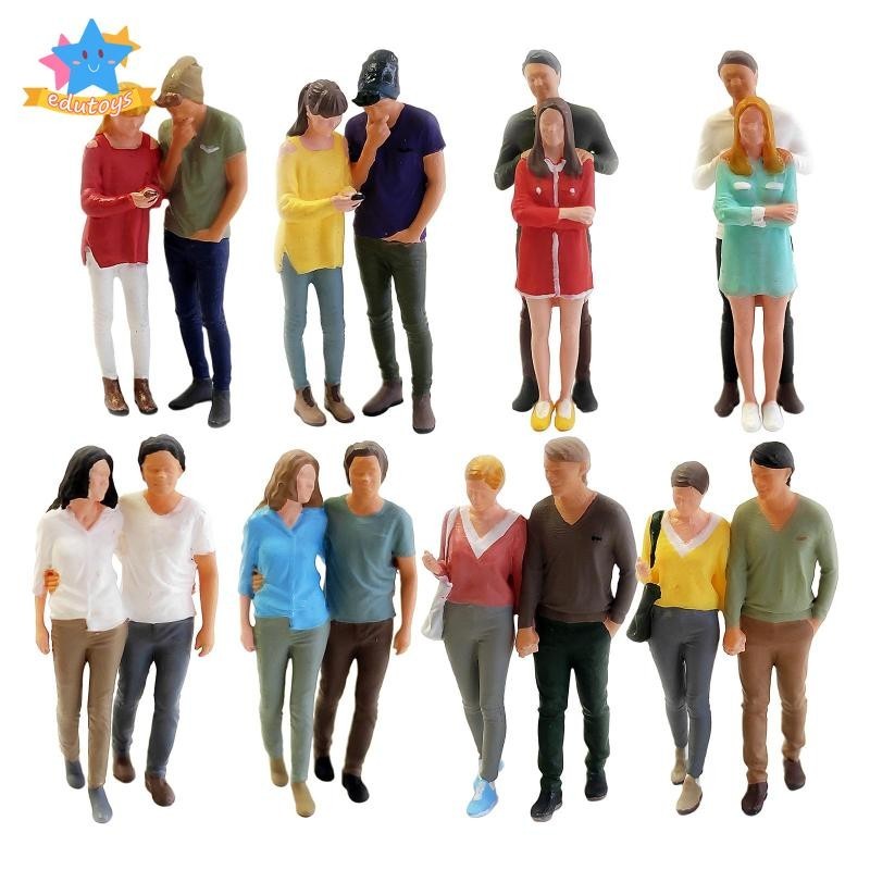 [Edstars] 1:64 Scale Hand Painted Miniature Model Couple Figures street ...