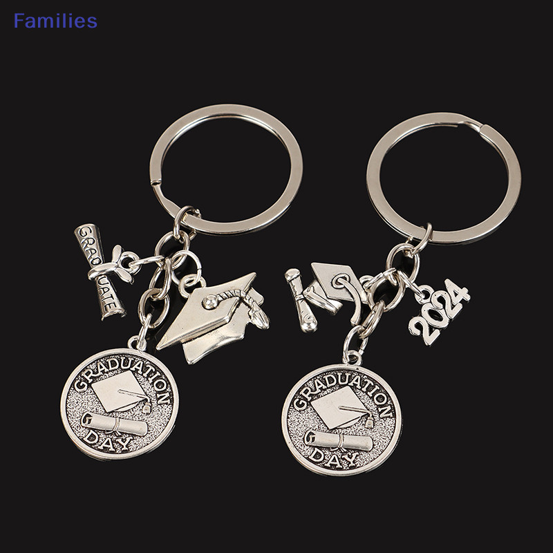 Families> Silver 2024 Graduation Ceremony Keyring Cute Graduation Cap ...