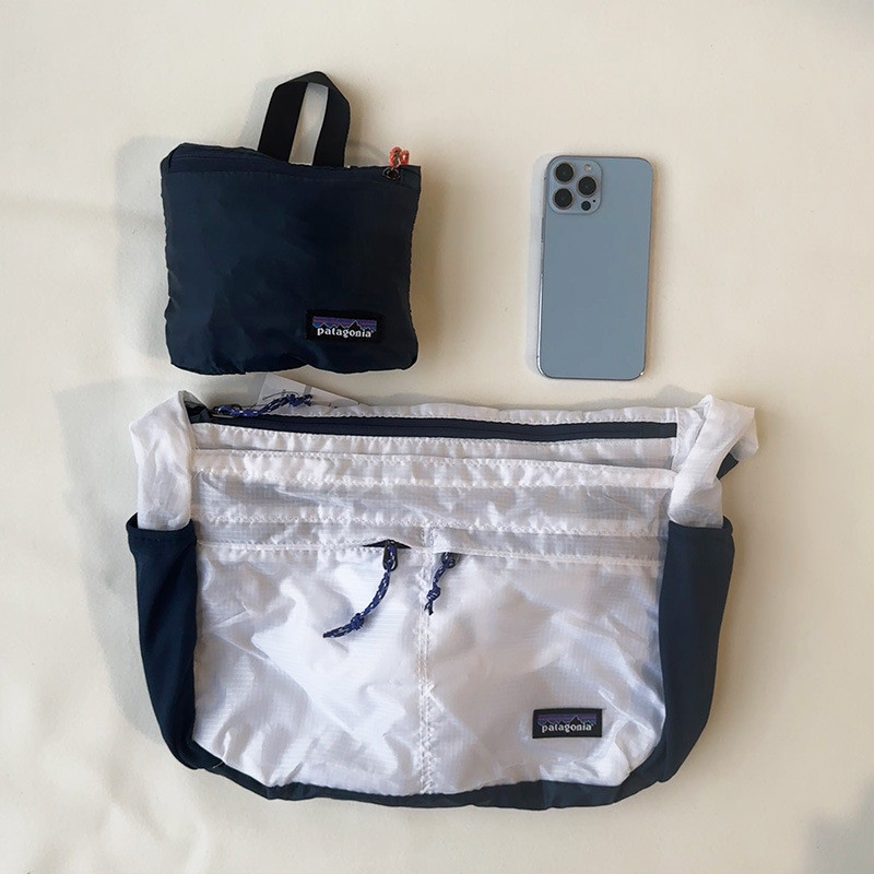 Messenger Bag Large Capacity Foldable Can Store 17L Large Capacity Men ...