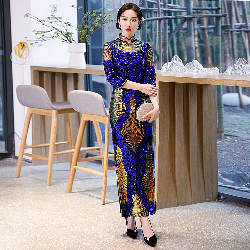 A Three-Quarter Sleeve Velvet Sequined Cheongsam Elegant Improved Syage ...
