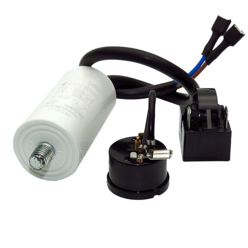 A complete set of refrigerator three-legged PTC starter QP2-15 CBB65D ...