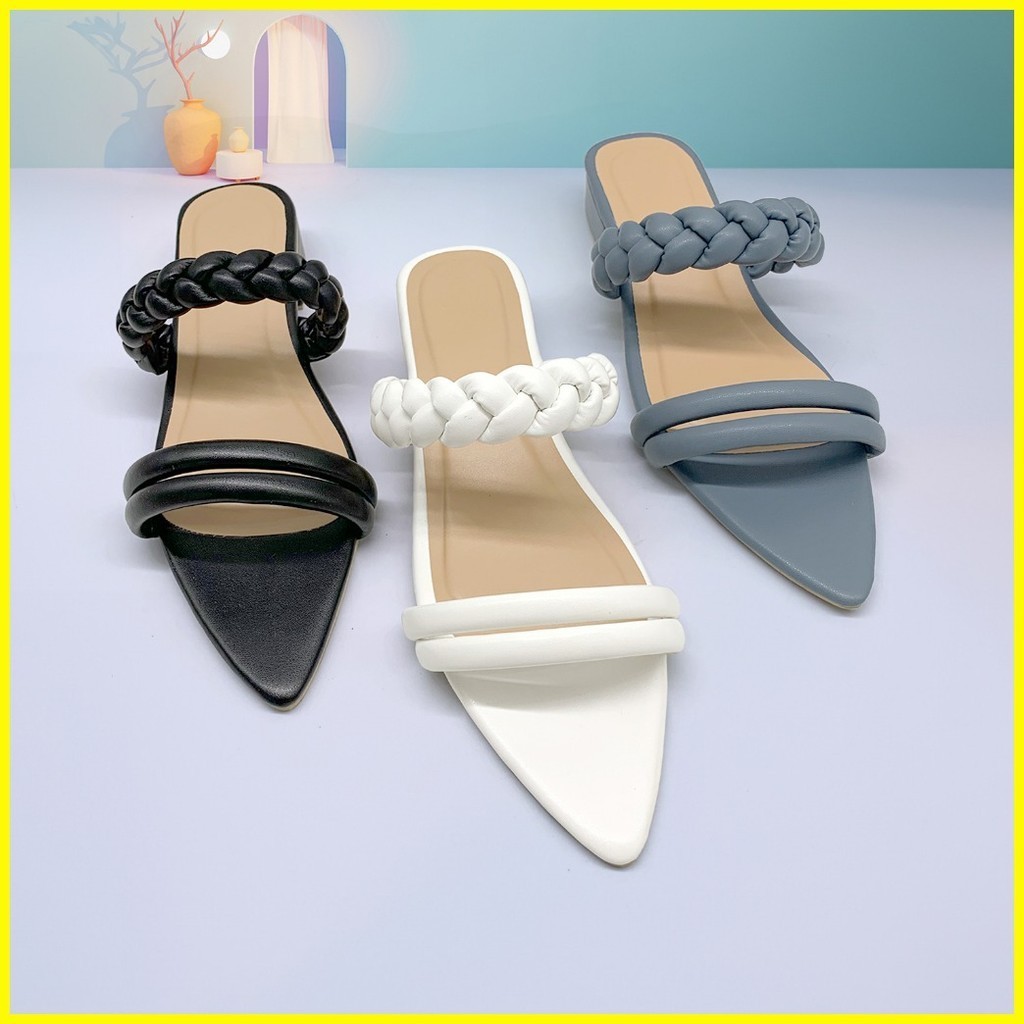 ∈ R&A882 1-Inch Pointed Toe w/ Double Toe Straps & Big Braided Vamp ...