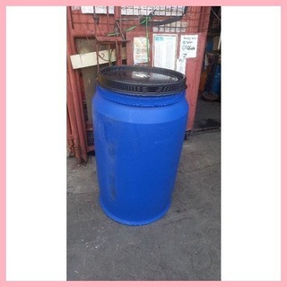 ️210 liters plastic drum with full black cover (used once only ...