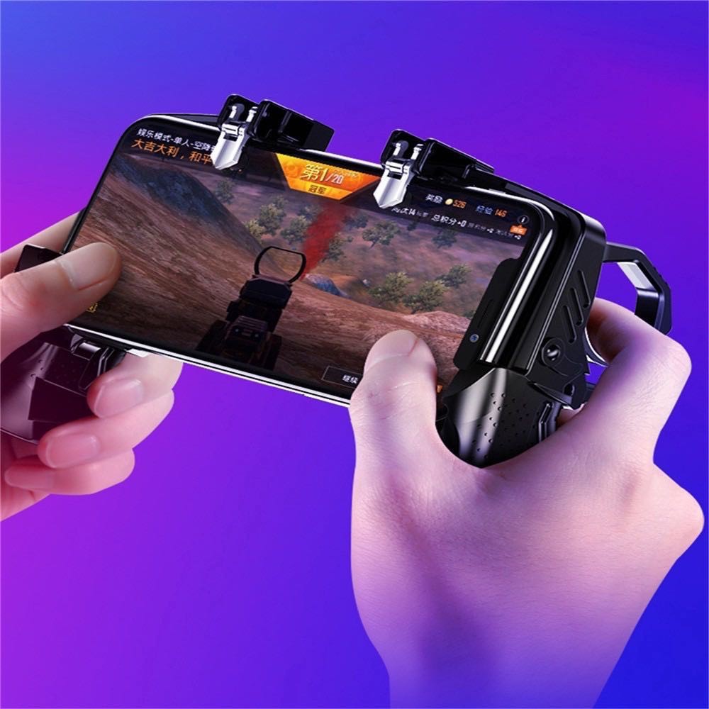 Chicken artifact hand tour shooting button-type four-finger auxiliary ...