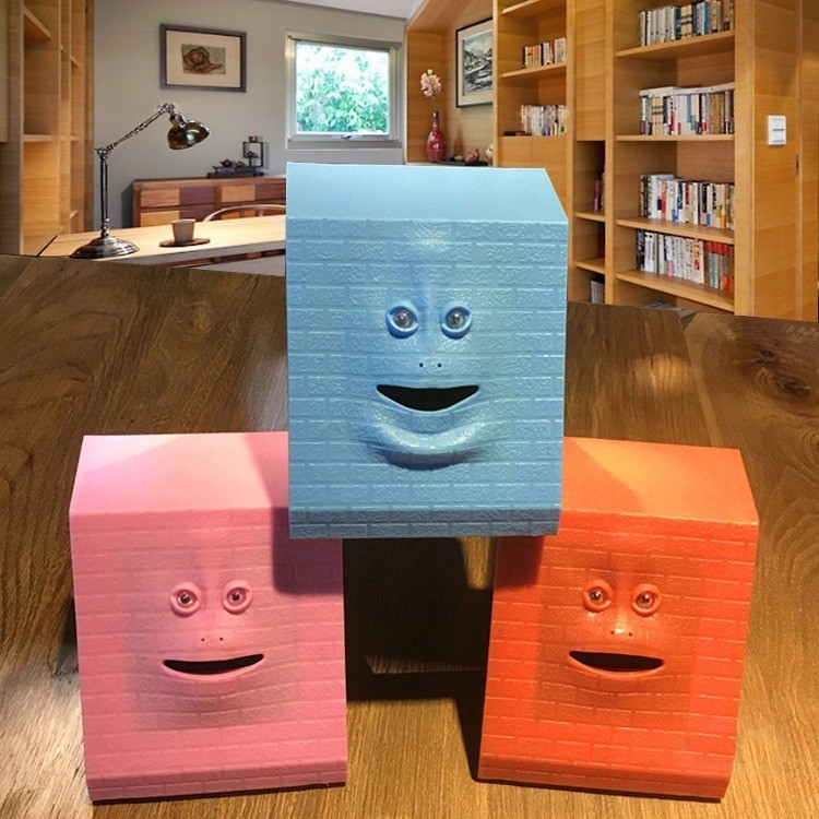 Creative Person's Face Savings Bank Induction Face That Can Move When ...
