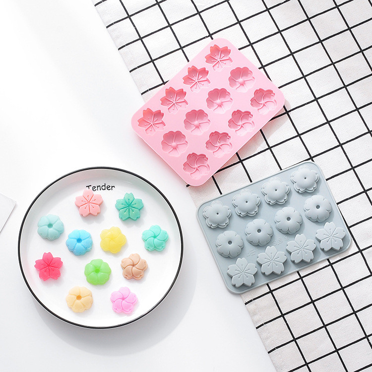 12-Cavity Flower Shape Silicone Mold Sakura Jelly Pudding Cake Baking ...