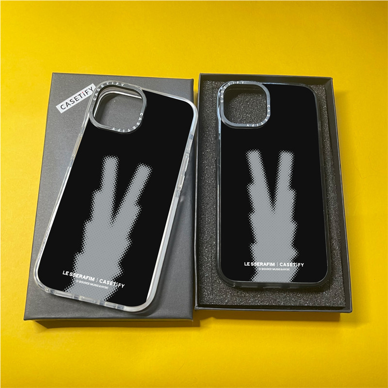 CASETiFY X LE SSERAFIM EASY Logo Case - Black Magnetic suction Black ...