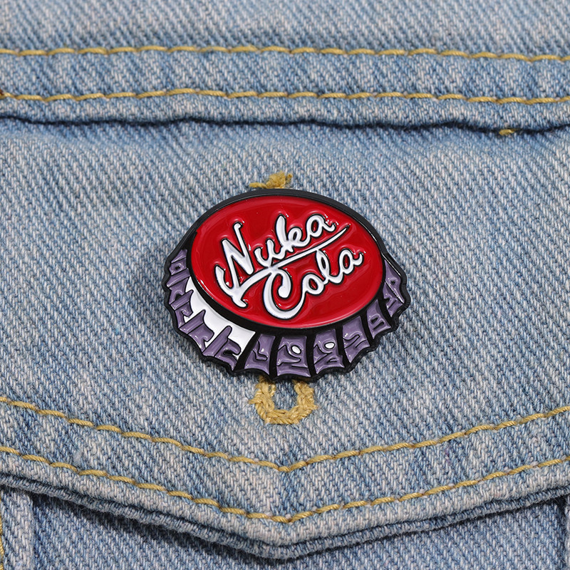 "Nuka Cola" Bottle Cap Enamel Brooch Radiation Video Game Alloy Badge ...