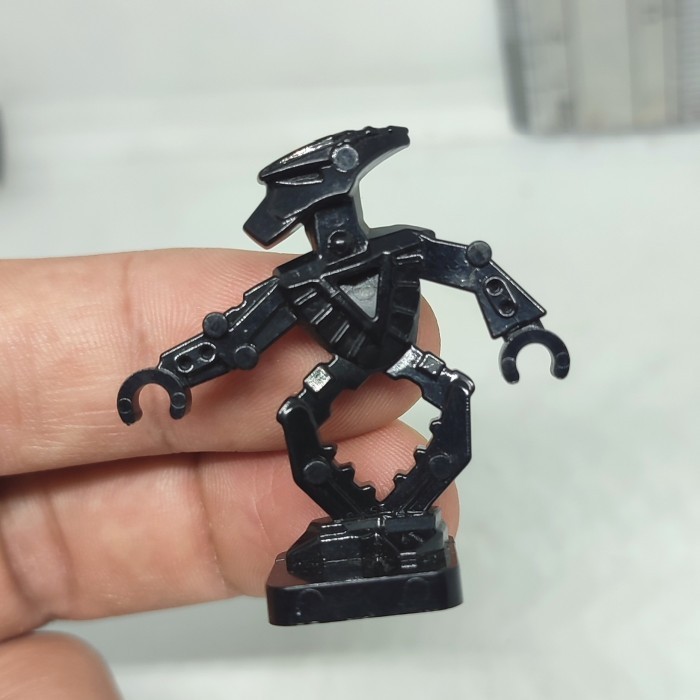 Lego Bionicle Minifigure Black Toa Hordika Whenua Mini Figure Original ...