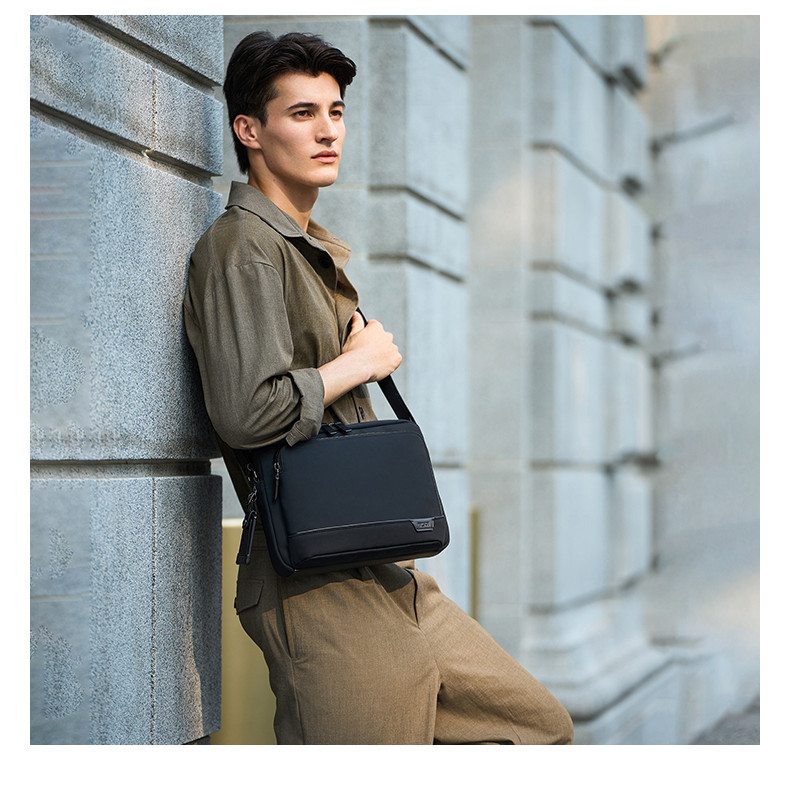 Tuml Harrison Series Men's Messenger Bag Simple Daily Commuter Portable ...
