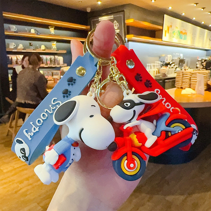 Cartoon Cartoon Anime Snoopy Keychain/Cute PVC Doll Pendant Gift ...