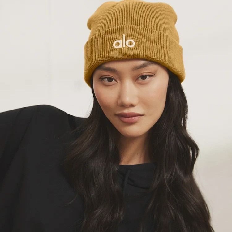 ALO TUSS Knitted Men's and Women's Woolen Hats for Warmth and Fashion ...