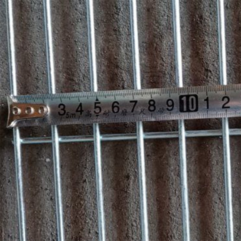 Galvanized Wire Mesh Fence Iron Mesh Grid Mesh Small Hole Thickened ...