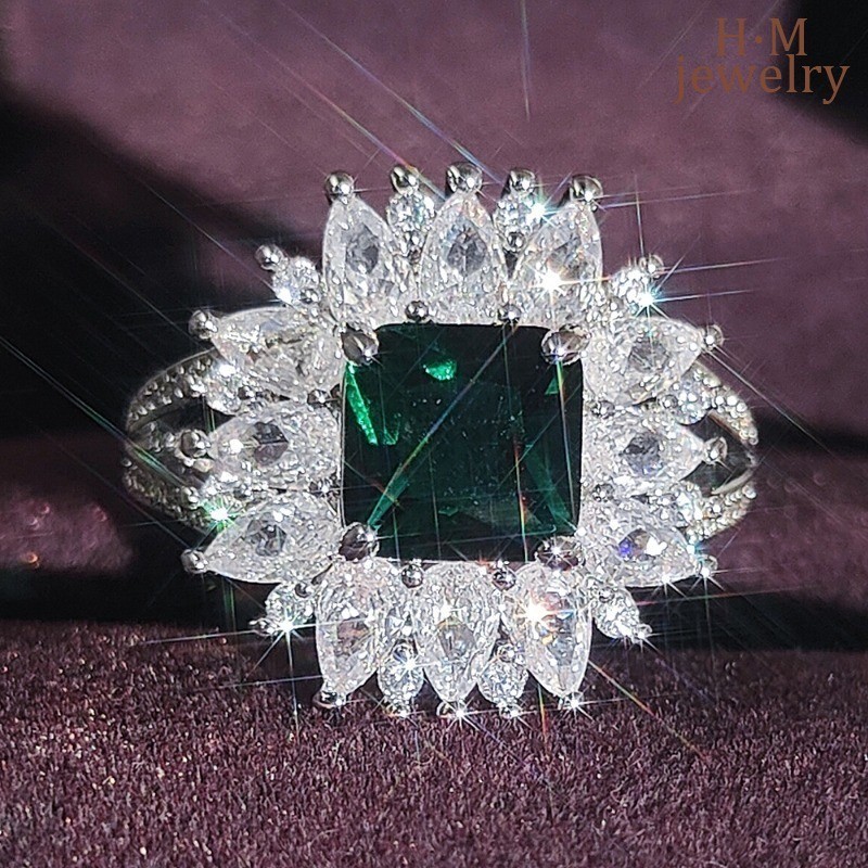 Vintage Luxury Zuma Green Princess Engagement Ring Anniversary Gift ...