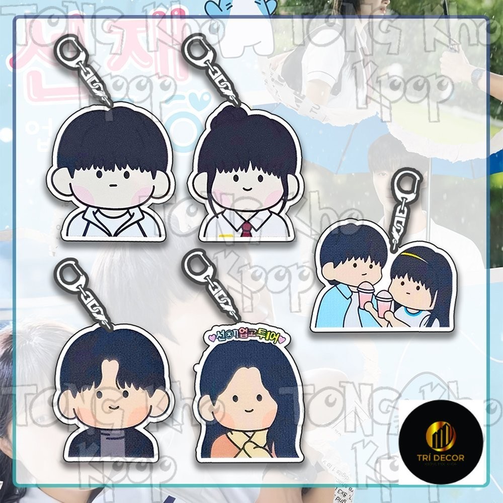 LOVELY RUNNER ver chibi keychain Carry me and run printed with Korean ...