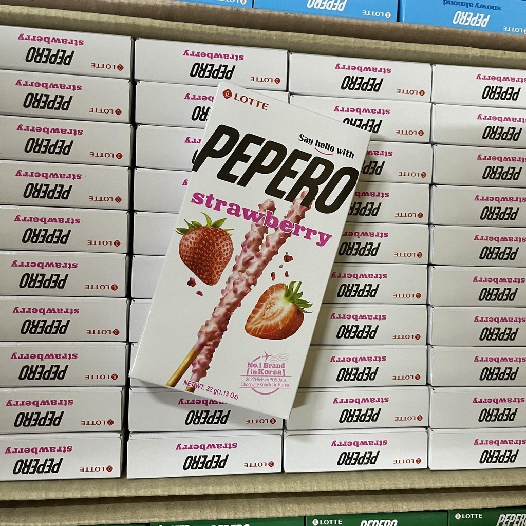 YLOS Pepero Strawberry Per Box (40pcs in one box) Snack Chocolate ...