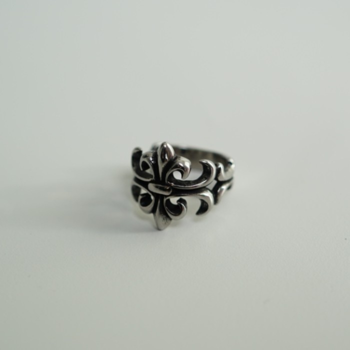 Hierarchy Studios - Crown Cross Ring | Shopee Philippines